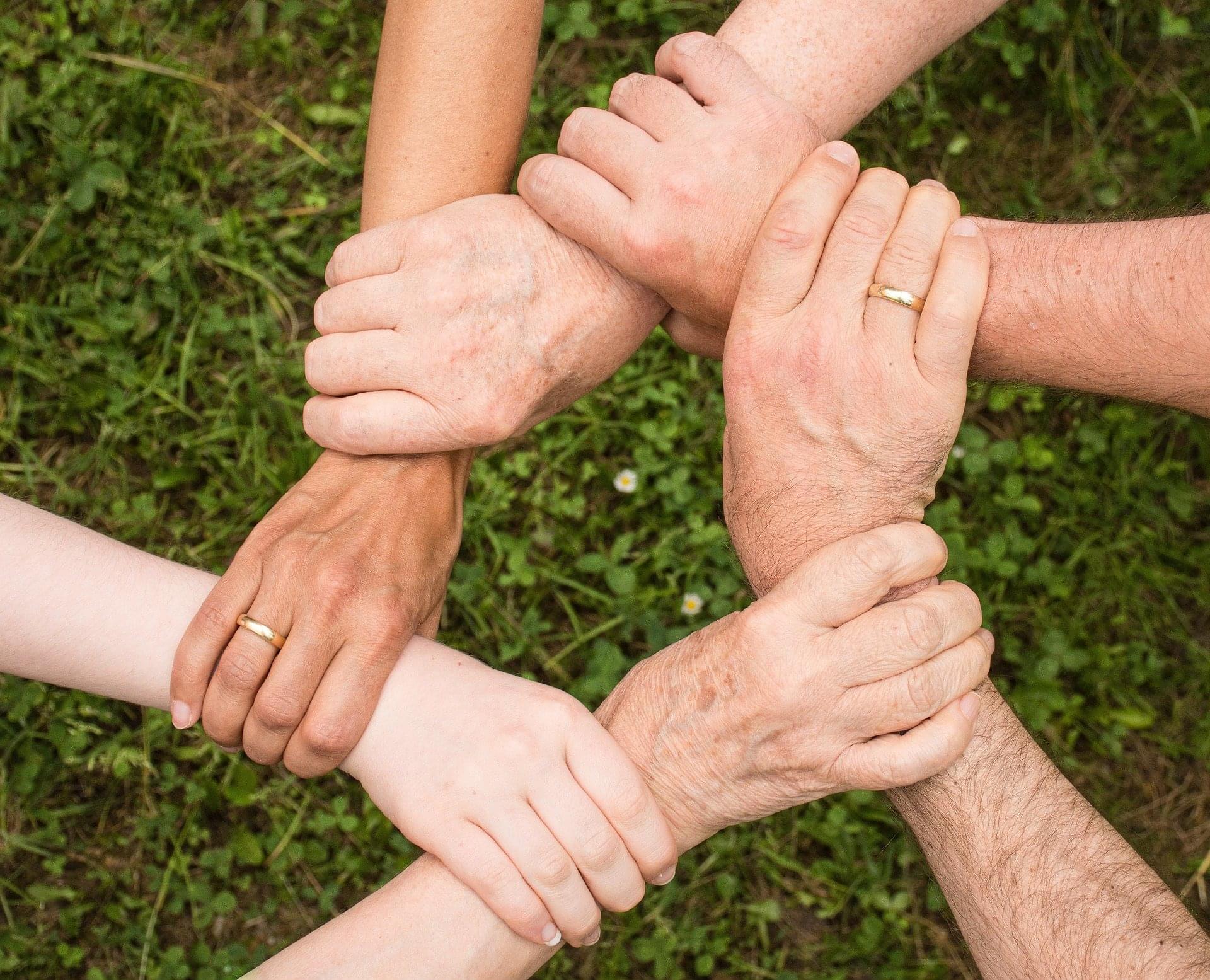 The unity of the farmers helps the Hungarian countryside through all ...
