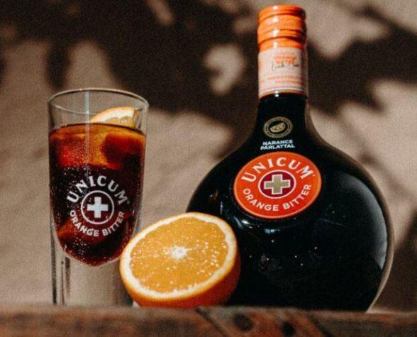 Here is Unicum Orange Bitter: orange flavor and sunny dolce vita ...